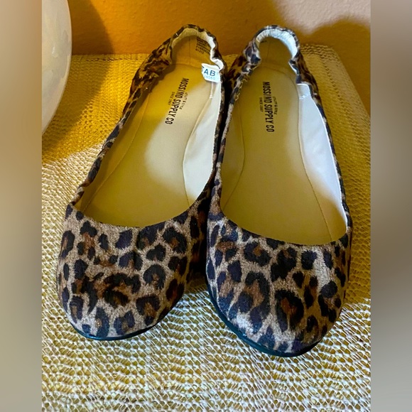 Mossimo Supply Co. | Shoes | Mossimo Supply Company Leopard Print Tan ...